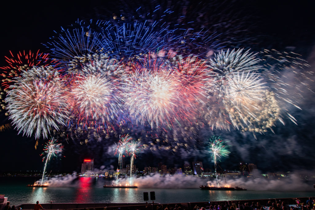 Ford Fireworks 2018 LP -410 | The Parade Company